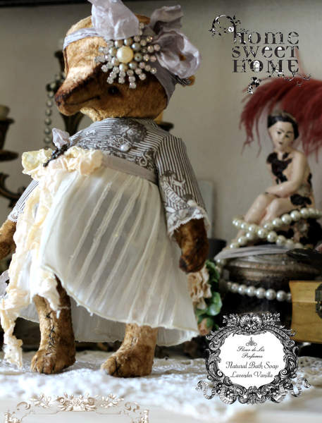 Countess von Browne by Cnernyuk Svetlana - Bear Pile